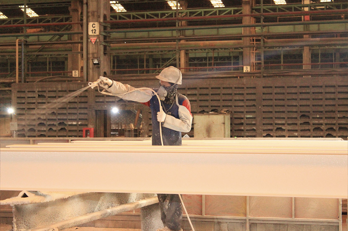 Memilih Sistem Coating Terbaik (Galvanisasi vs. Epoxy Painting) untuk ...